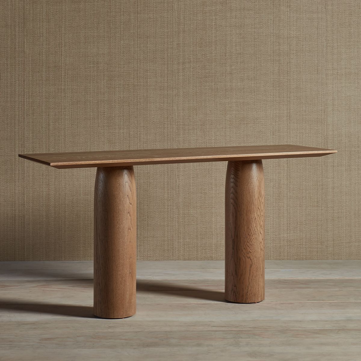 The Expert - Column Console - 60"