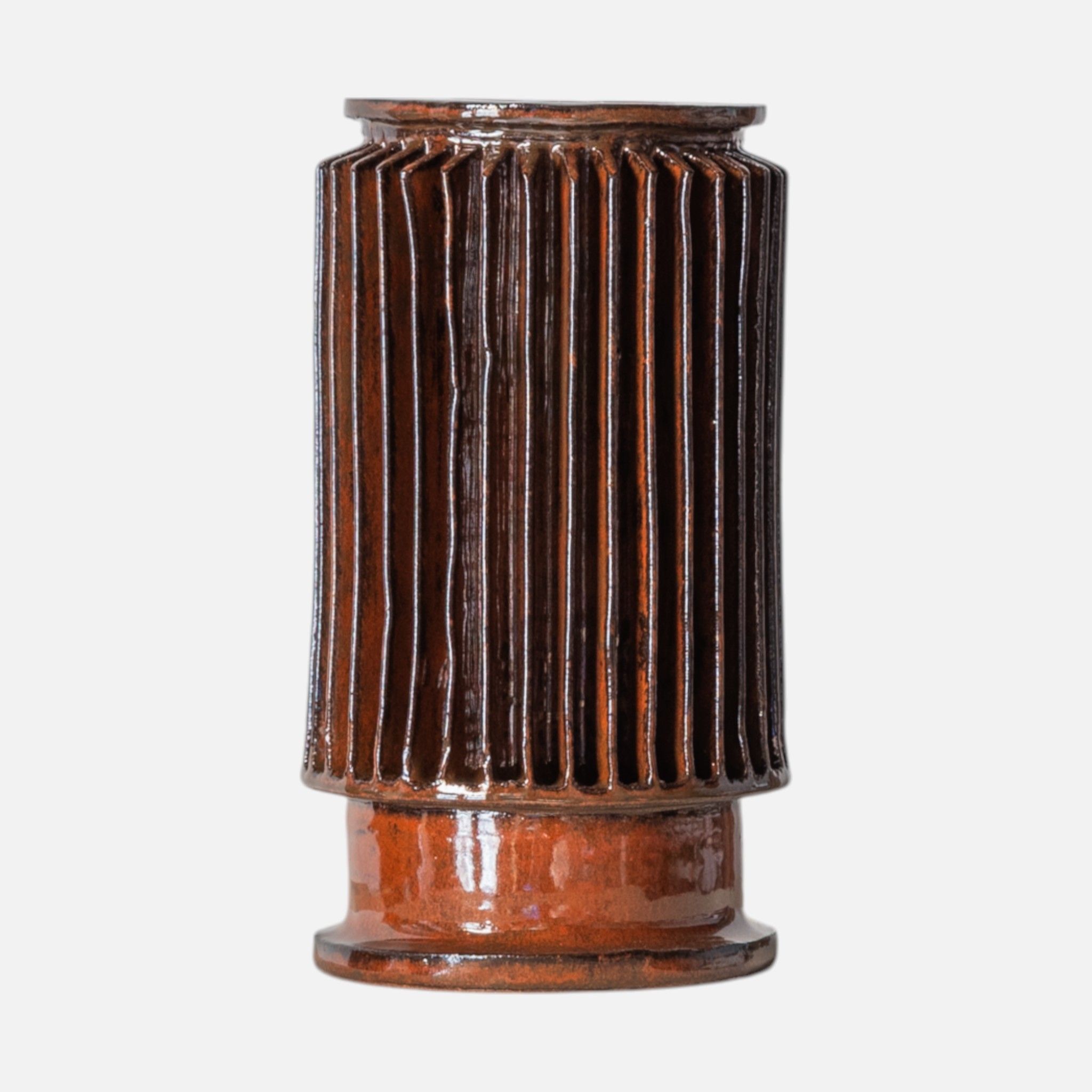 The Expert - Silo Vessel - Rust