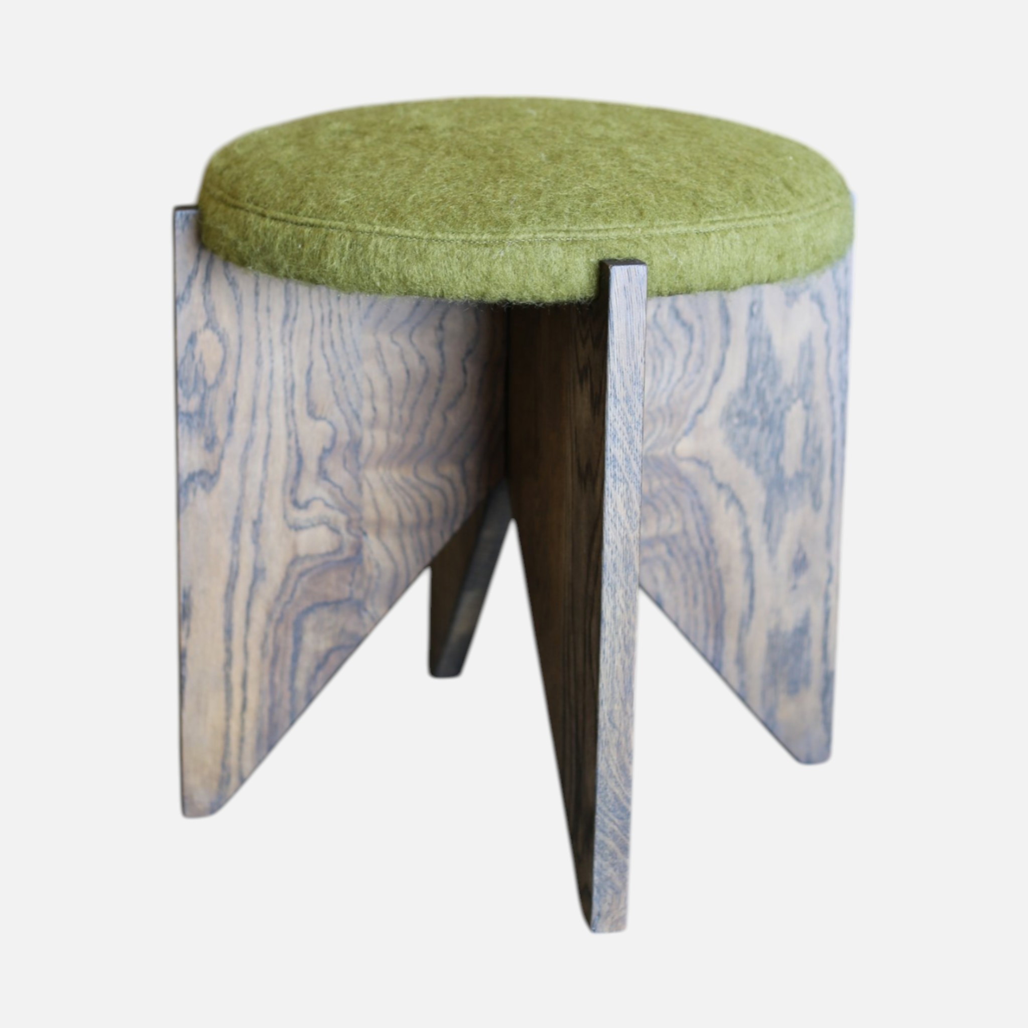 The Expert - Empire Low Stool - Smoked Brown Oak, COM